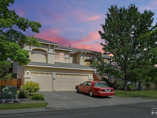 7374 LA Costa St, Sparks, NV 89436