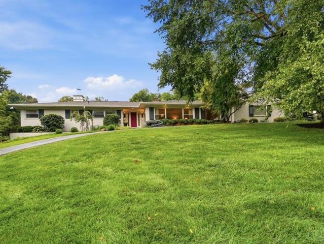 7375 Aracoma Forest Dr, Amberley, OH 45237