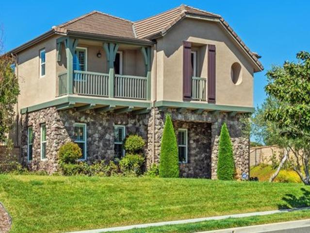 7375 Elk Run Way, Moorpark, CA 93021