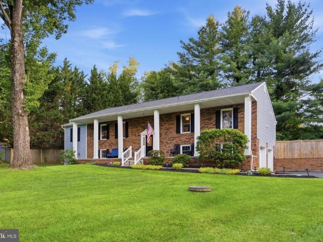 7376 woodstone ct