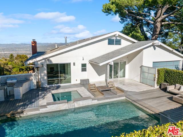 7377 Pyramid Pl, Los Angeles, CA 90046 | MLS #26639 | Compass