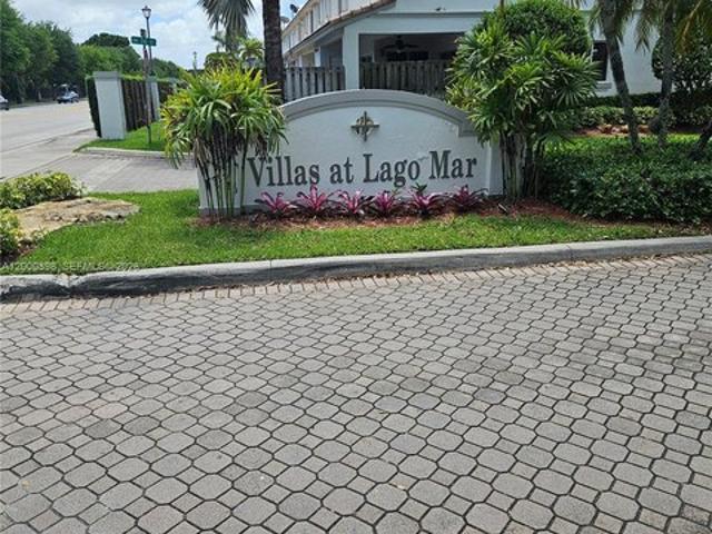 7378 SW 162nd Pl, Miami, FL 33193
