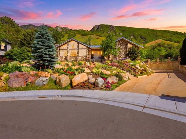 7379 S Silver King Cir, Cottonwood Heights, UT 84121