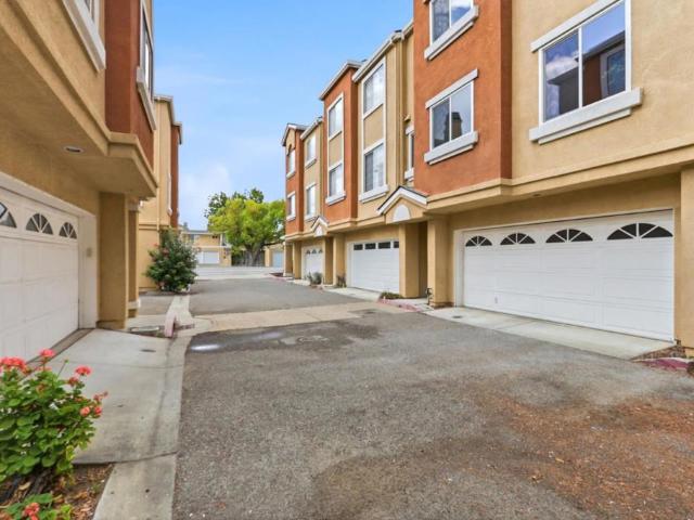 7371 Rainbow Drive