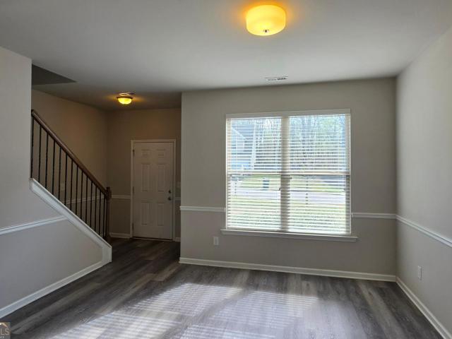 7373 Ledgestone Lane