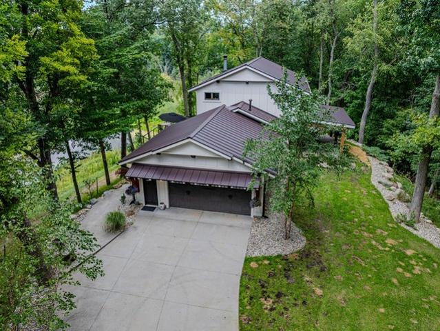 7373 Thornapple Dales Dr SE, Alto, MI 49302