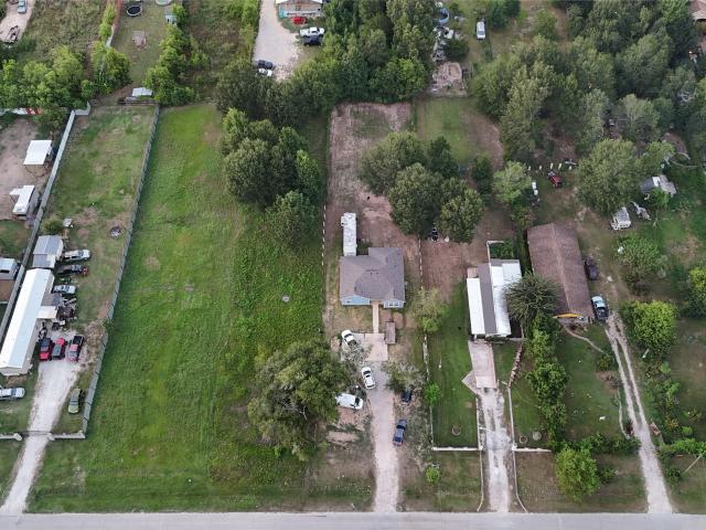 737 County Road 3406