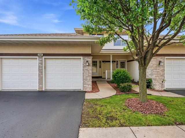 737 Clardell Dr, Sun Prairie, WI 53590