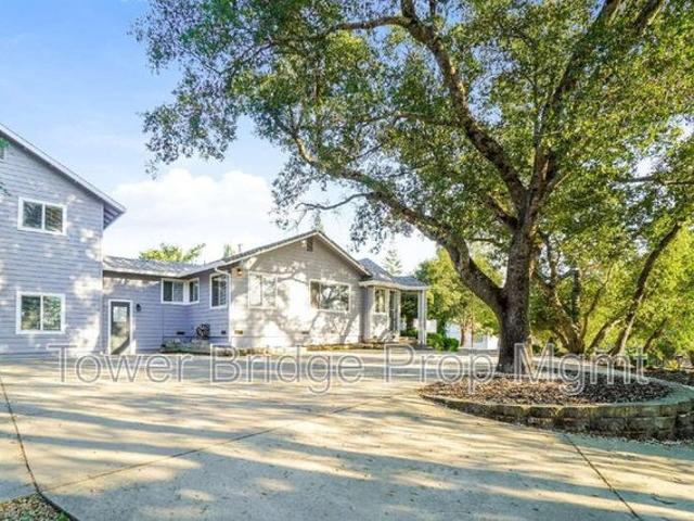 737 Cresta Ct, El Dorado Hills, CA 95762