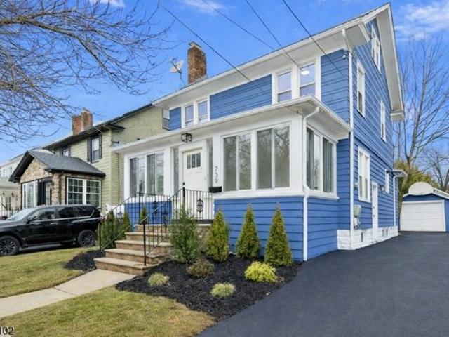 737 Bailey Ave, Elizabeth City, NJ 07208