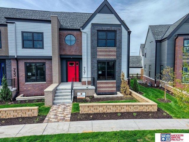 737 Blue Sage Blvd, Lincoln, NE 68521