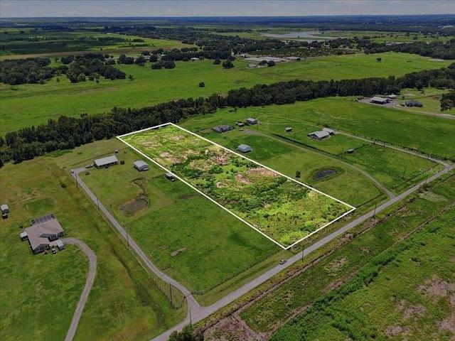 737 Brooke Rd, Fort Meade, FL 33841