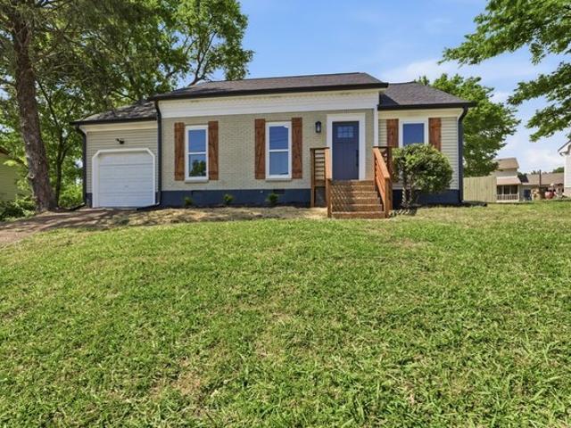 737 Heritage Dr, Madison, TN 37115