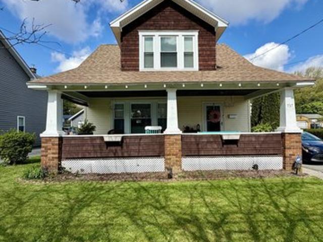 737 Jefferson Ave, Jermyn, PA 18433