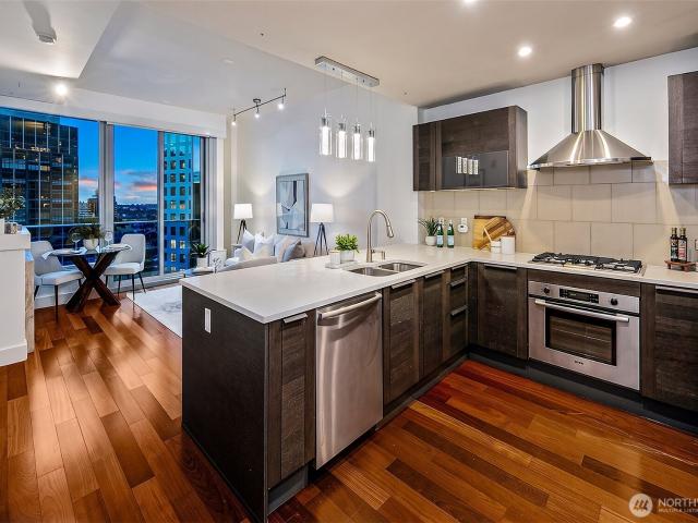 737 Olive Way # 3101