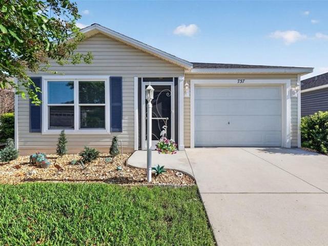 737 Louise Ln, The Villages, FL 32163