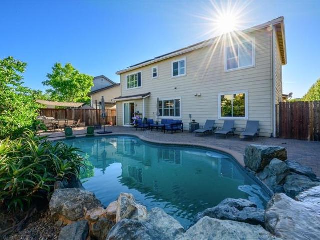 737 Main St, Winters, CA 95694
