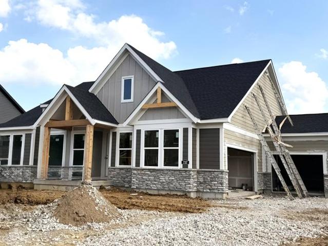 737 Man O War Blvd, Union, KY 41091