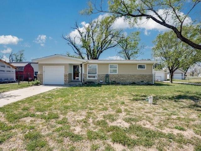 737 N Boyd St, Wichita, KS 67212