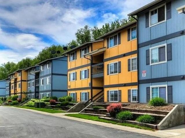 737 N Stilson Rd, Boise, ID 83703