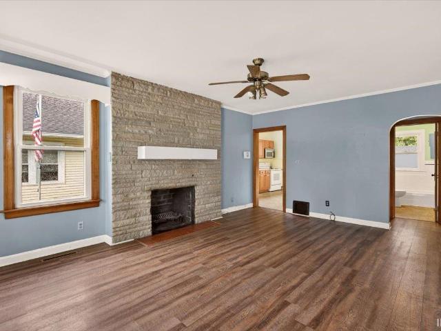 737 S 28th Street