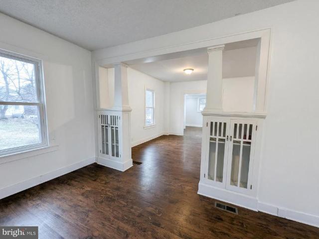 737 Pottsville Street