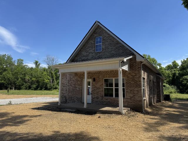 737 Rogers Rd