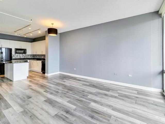 737 w washington boulevard # 1109
