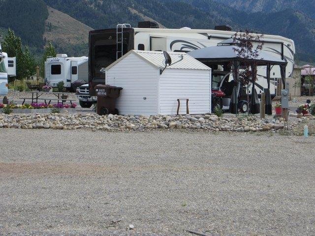 737 Whiffle Tree Dr, Thayne, WY 83127