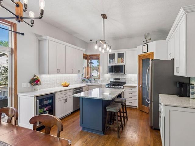 737 Williams Dr, Hastings, MN 55033