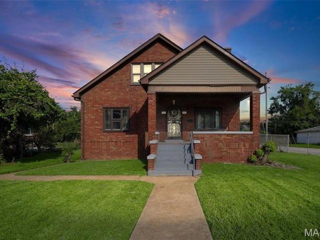 737 Vogel Pl, East Saint Louis, IL 62205