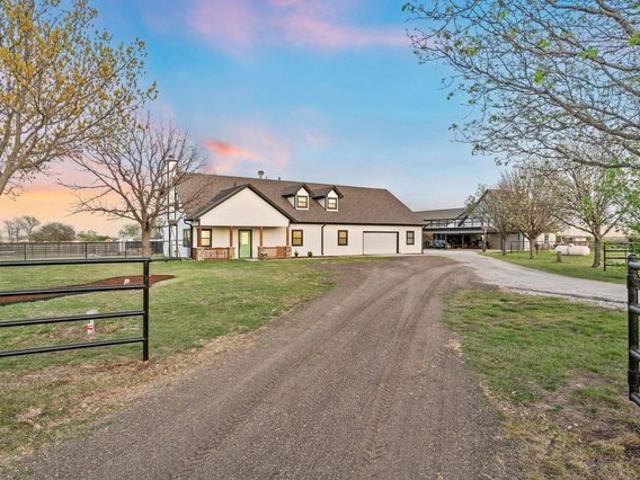 7384 Rector Rd, Sanger, TX 76266