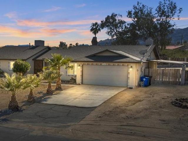 73853 Playa Vista Dr, Twentynine Palms, CA 92277