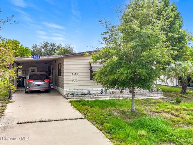 7386 Highpoint Blvd, Brooksville, FL 34613