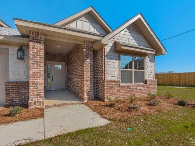 7387 Old Bay Pointe Rd, Milton, FL 32583