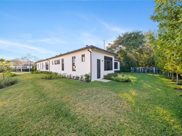 7387 SW 74th Ln, Miami, FL 33143 | MLS #A11962