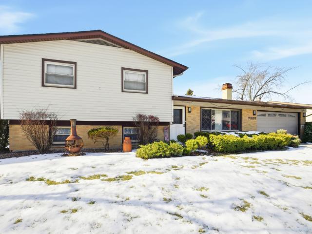 7388 Coventry Lane