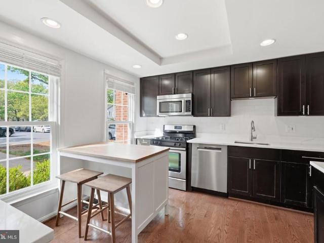 7381 Jiri Woods Court