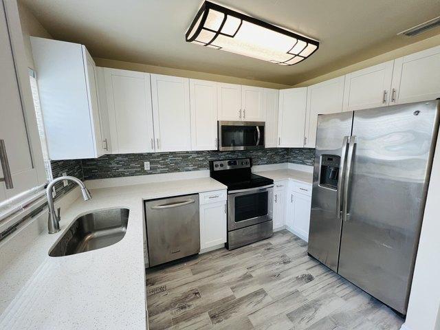 7381 th St N, Seminole, FL 33772