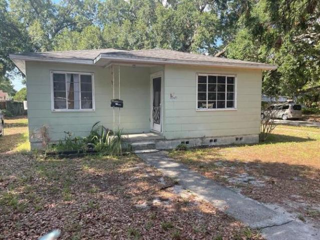 738 59th Ave NE, Saint Petersburg, FL 33703