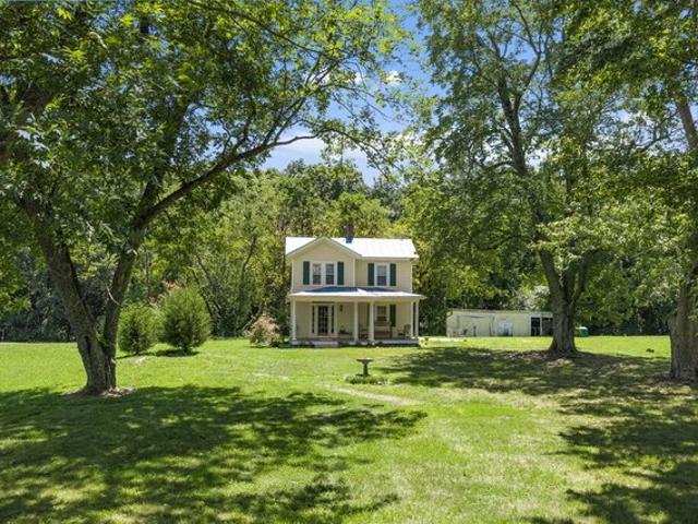 738 Bowlers Rd, Center Cross, VA 22437