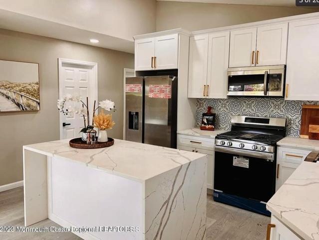738 Gail Dr, Neptune Township, NJ 07753