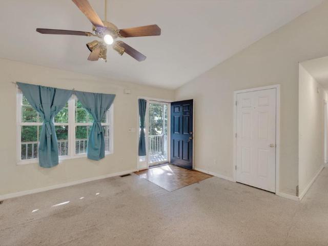 738 Jefferson Dr