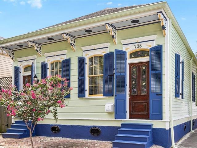 738 Lesseps Street