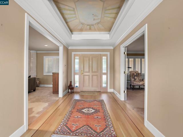 738 Mandarin Ln