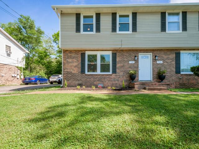 738 McPherson Dr