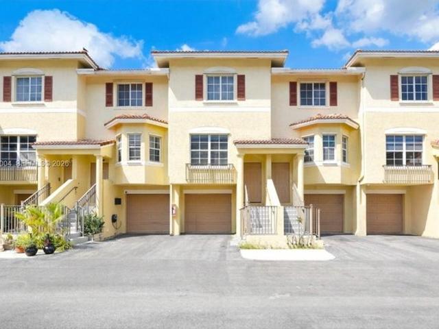 738 NE 90th St Unit 207, Miami, FL 33138