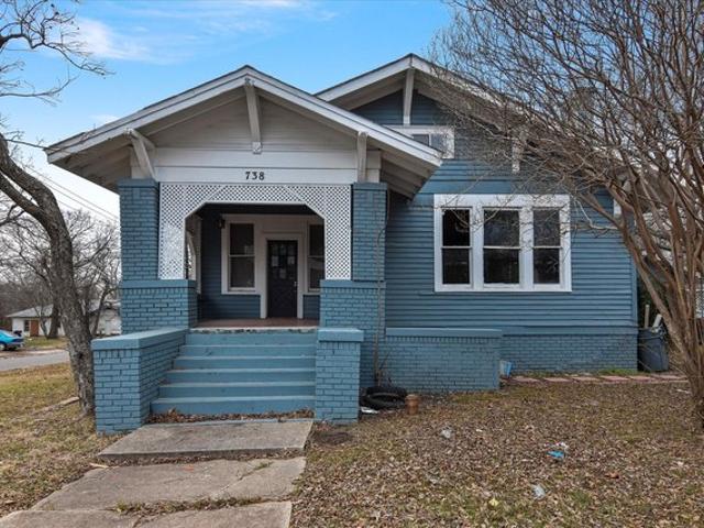 738 SW 1st St, Paris, TX 75460