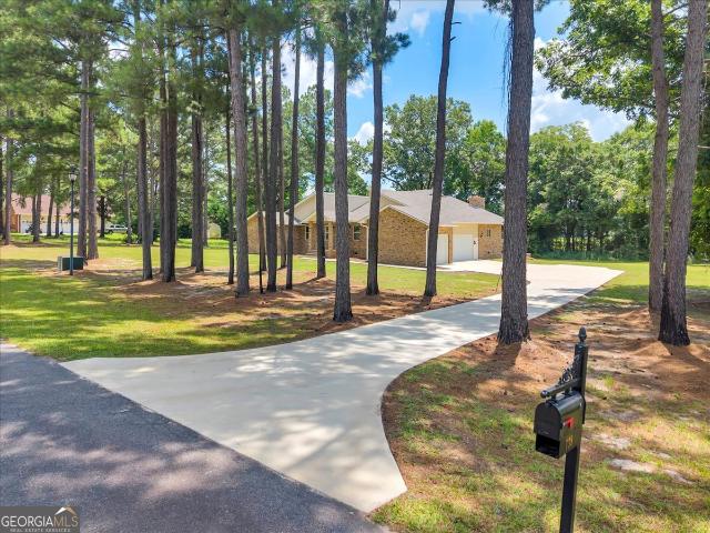 738 Sweet Magnolia Circle