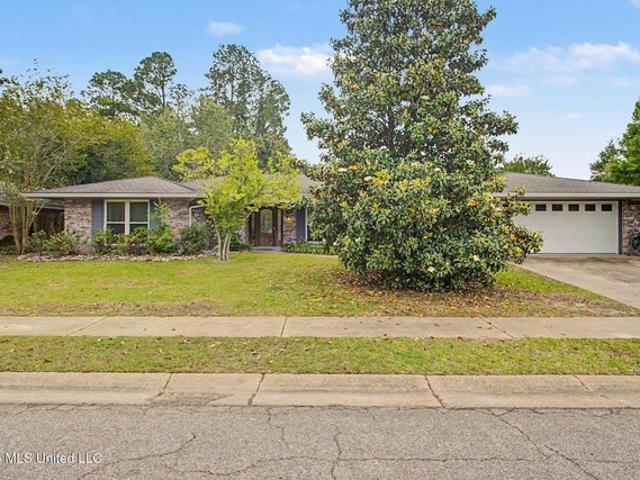 738 Parkwood Dr, Long Beach, MS 39560